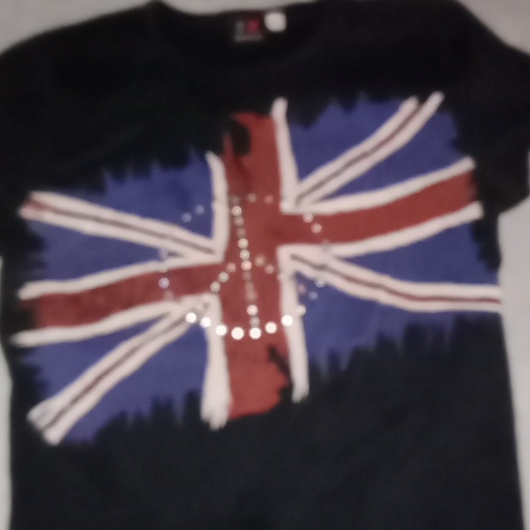 Next Era | Shirts & Tops | Vintage Union Jack Studded Peace Sign Tee Xl ...